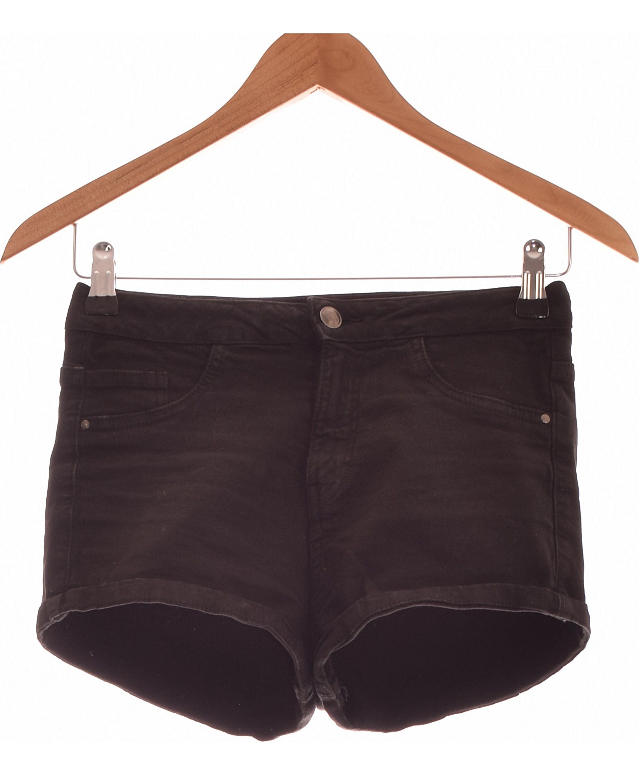 Short occasion BERSHKA 36 Noir - Vêtement d'occasion pas cher – Once Again